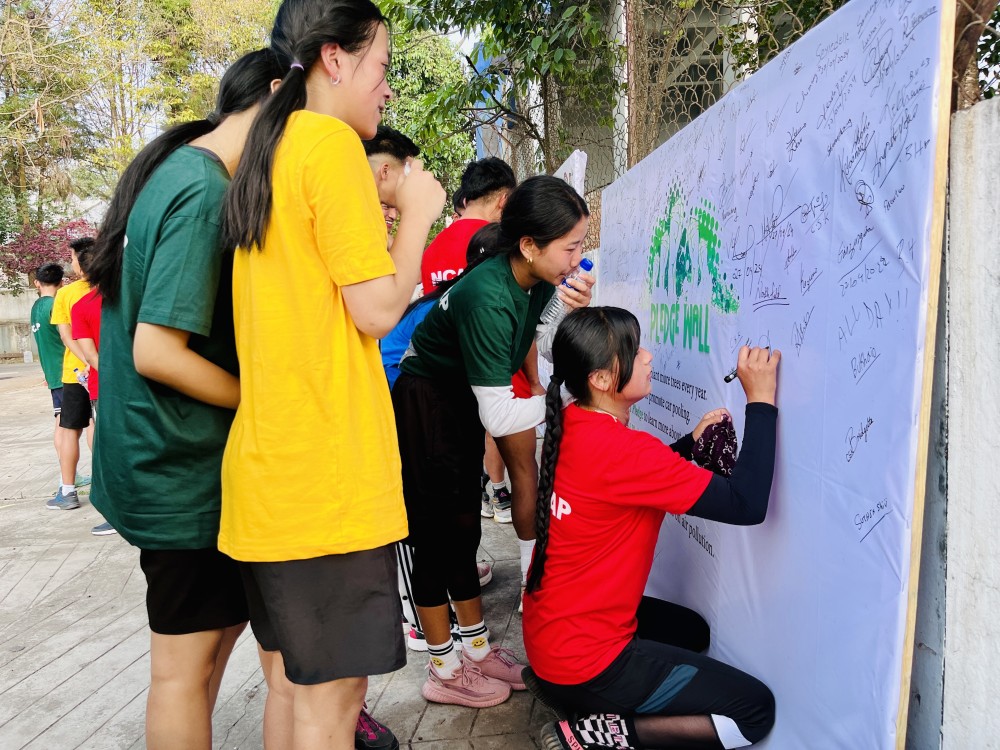 ‘Together for Clean Air’: Students run marathon race in Kohima ...